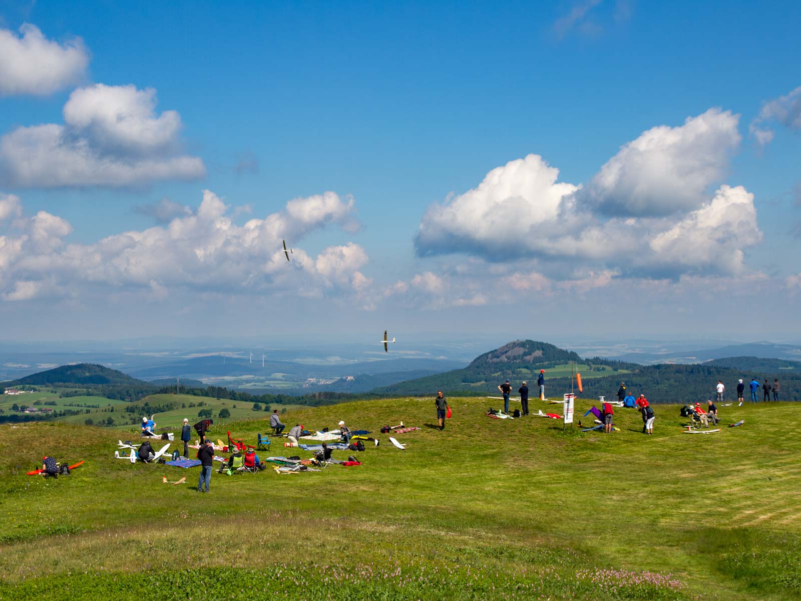 Modellflughänge Wasserkuppe - Fliegerschule Wasserkuppe